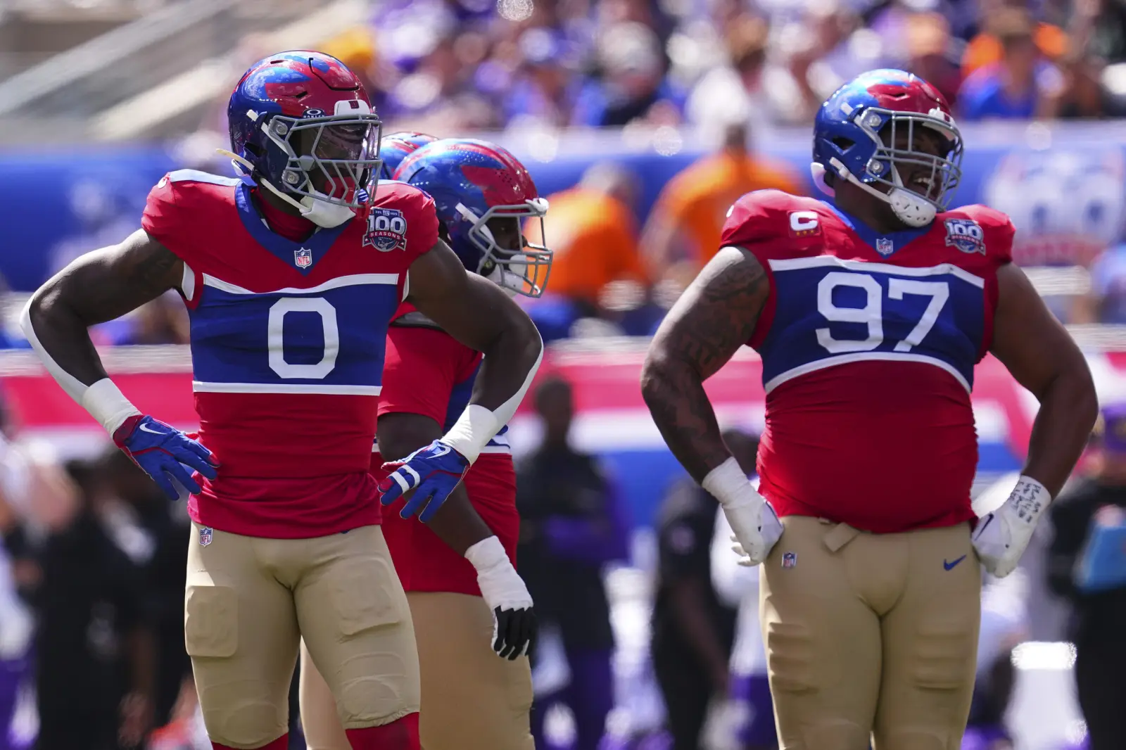 Giants Star DE Brian Burns Expected To Play vs Browns Des... - Newsweek