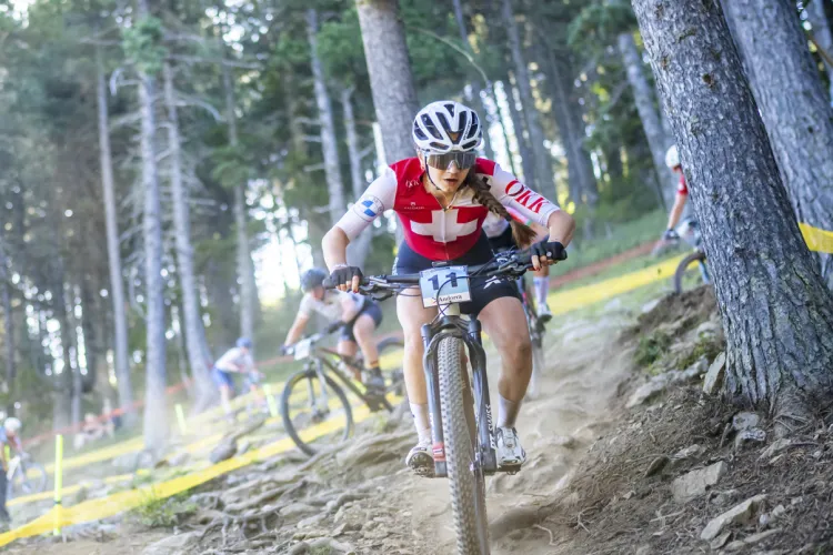 Teen Cyclist Muriel Furrer Dies After Crash at Road World Championships ...