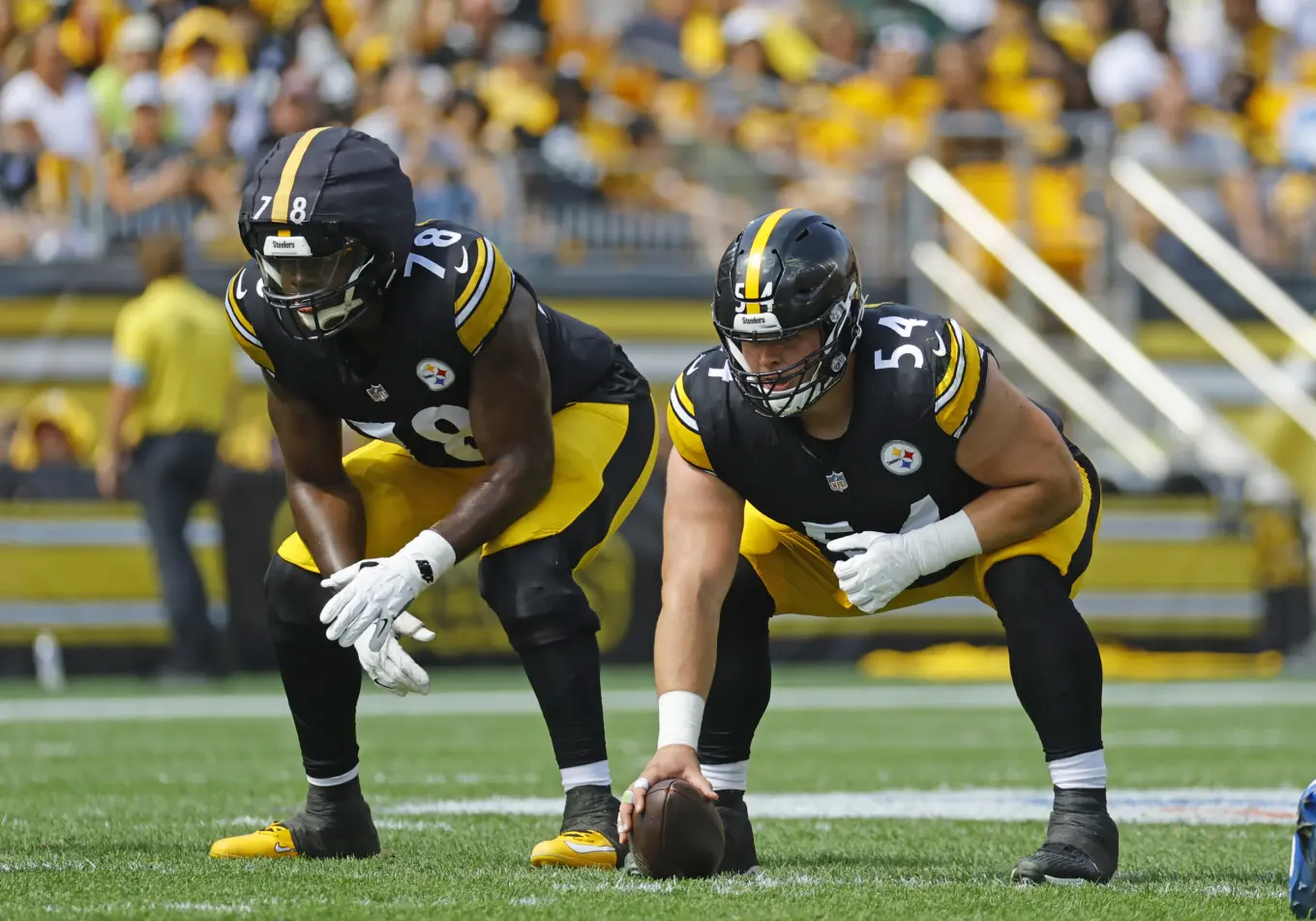 Steelers Starting OL Out For Season After Suffering Achilles Tear ...