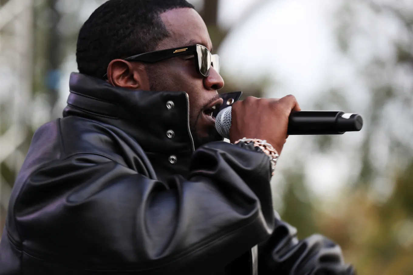 Diddy Is Trying Everything He Can to Get Out of Jail - Newsweek