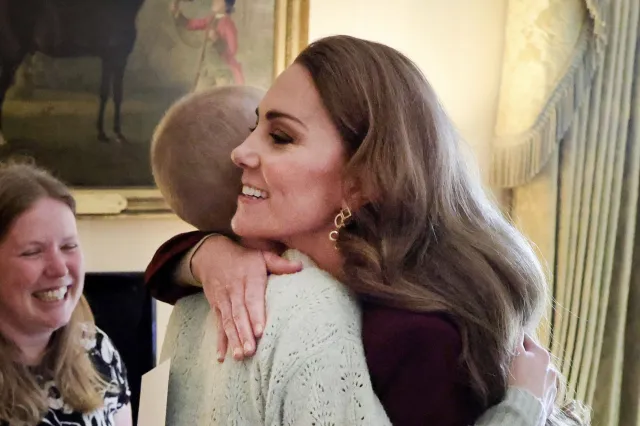 Princess Kate’s Touching Moment With Cancer-Hit Girl Goes Viral - Newsweek