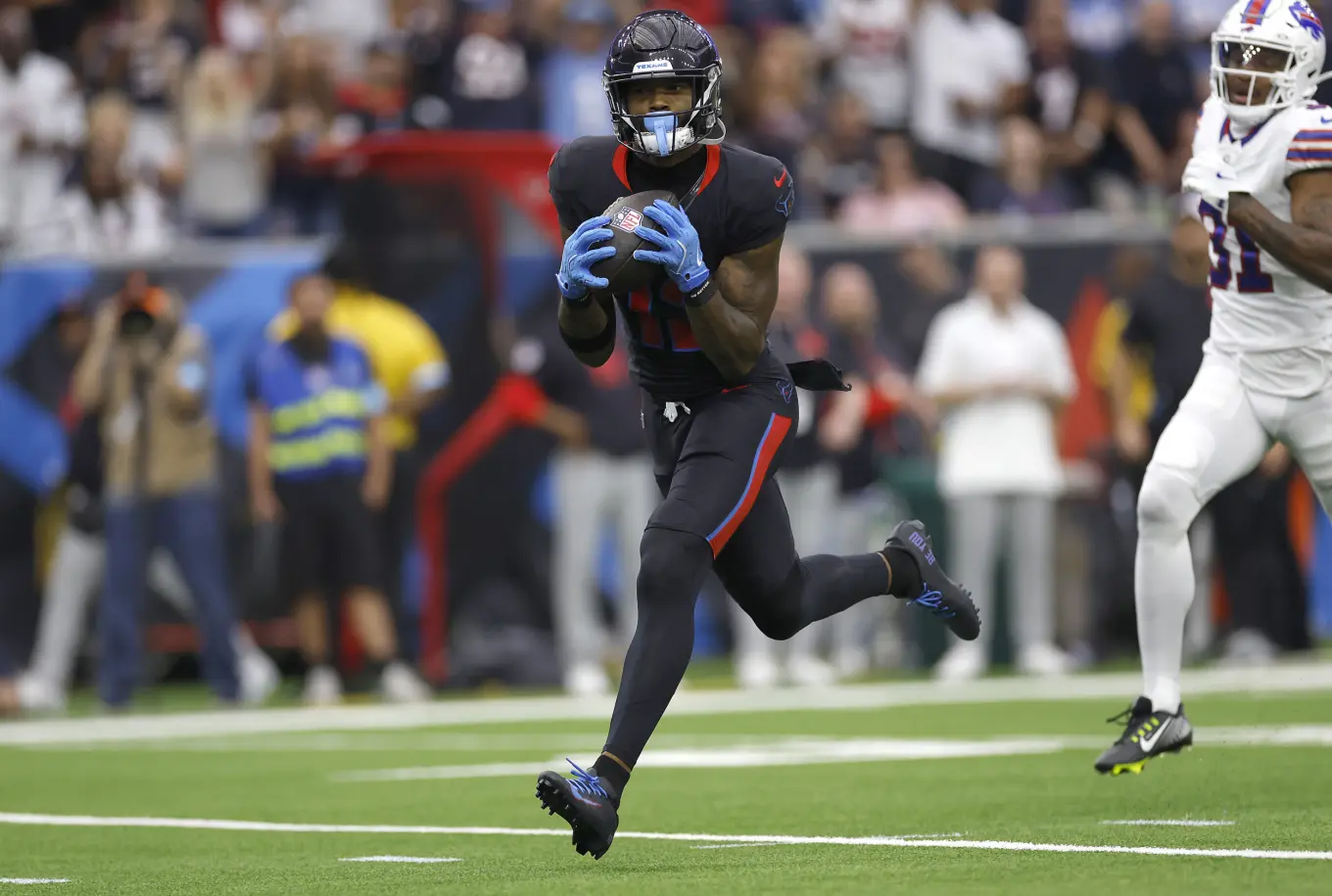 Texans Star WR Nico Collins Now 'Week to Week' With Injury - Newsweek