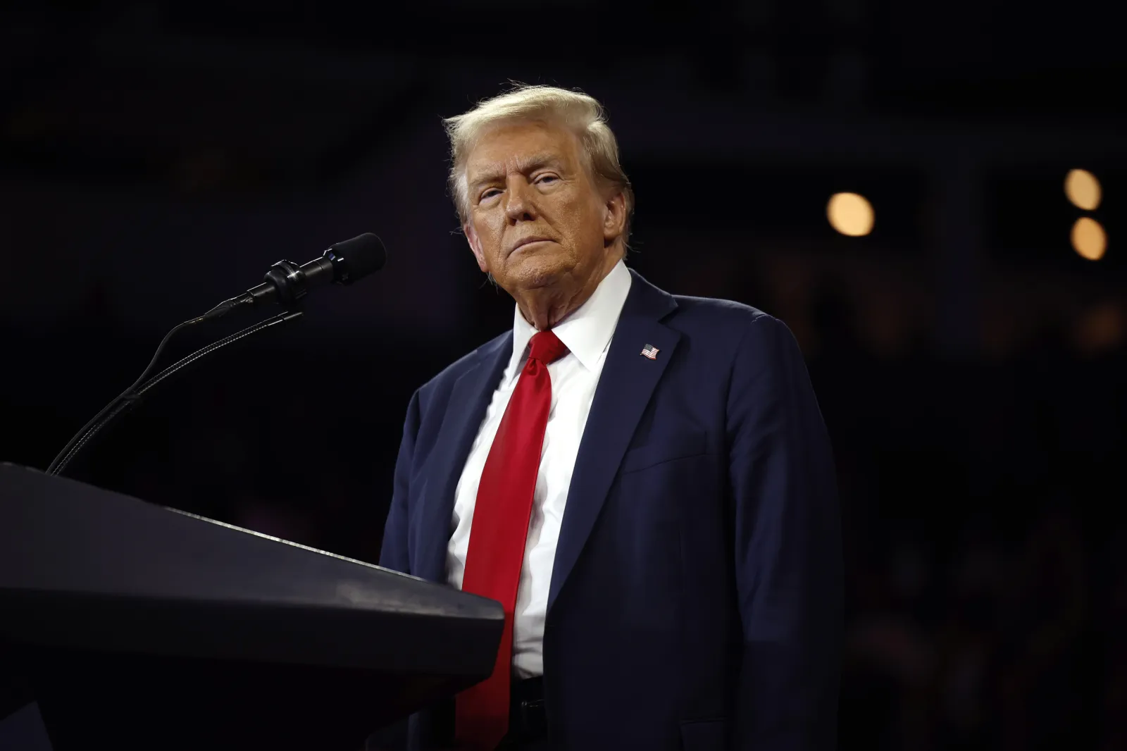 Donald Trump Floats Tax Breaks for Generators After Deadly Hurricanes ...