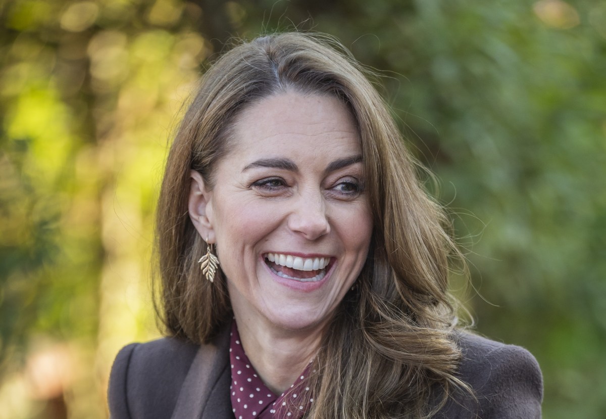 Princess Kate’s Body Language in Public Visit Goes Viral - Newsweek