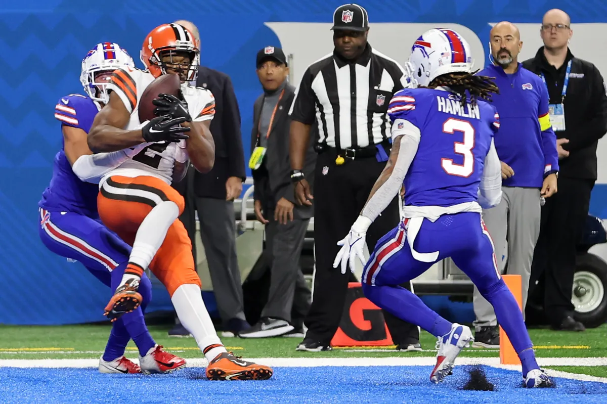 Bills Acquire Amari Cooper in Blockbuster Trade With Browns - Newsweek