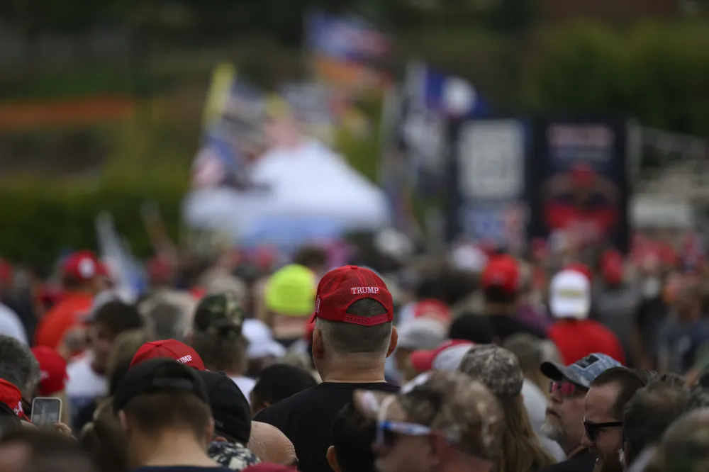 Georgia Breaks Turnout Record as Harris, Trump Hit Key States - Newsweek