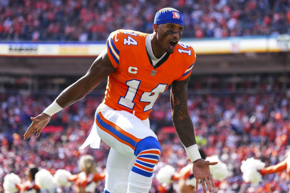 Broncos Two-Time Super Bowl Legend Has Bold Prediction for Team - Newsweek