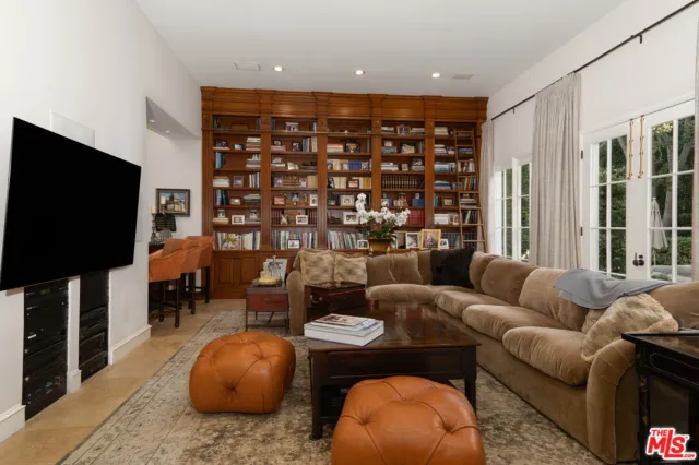 Menendez Brothers’ Murder Mansion: 35 Years Later ‘No Remnants’ Of ...