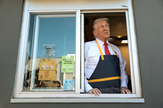 Donald Trump Working McDonald’s Fry Cooker in Pennsylvania Takes Off ...
