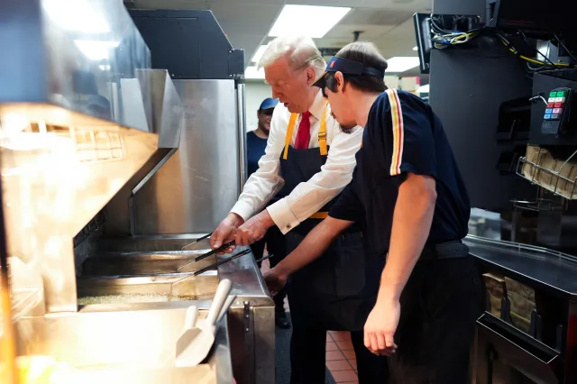 Donald Trump Working McDonald’s Fry Cooker in Pennsylvania Takes Off ...