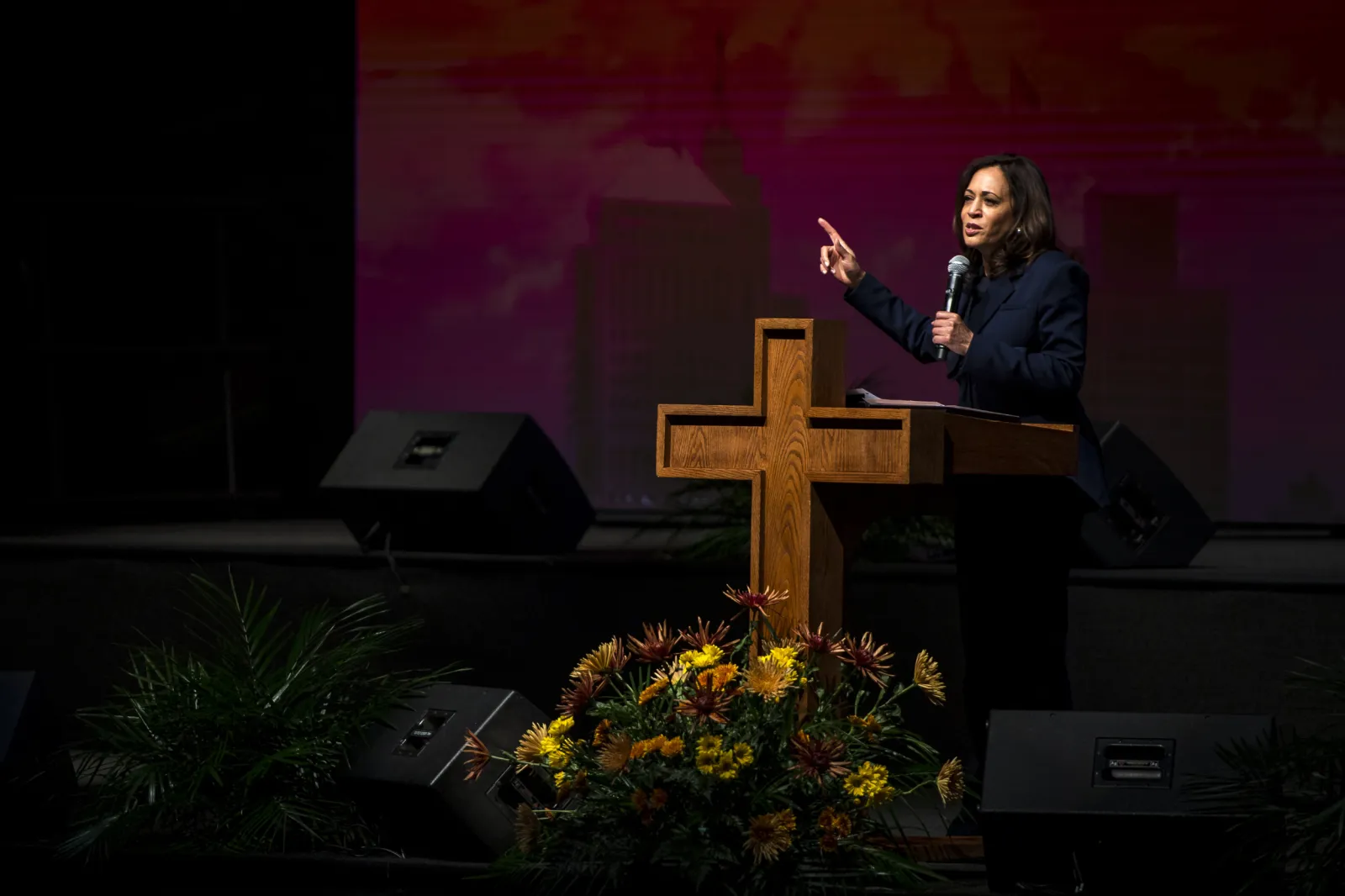 Kamala Harris Puts Religion Back in the Spotlight in Closing Weeks of ...