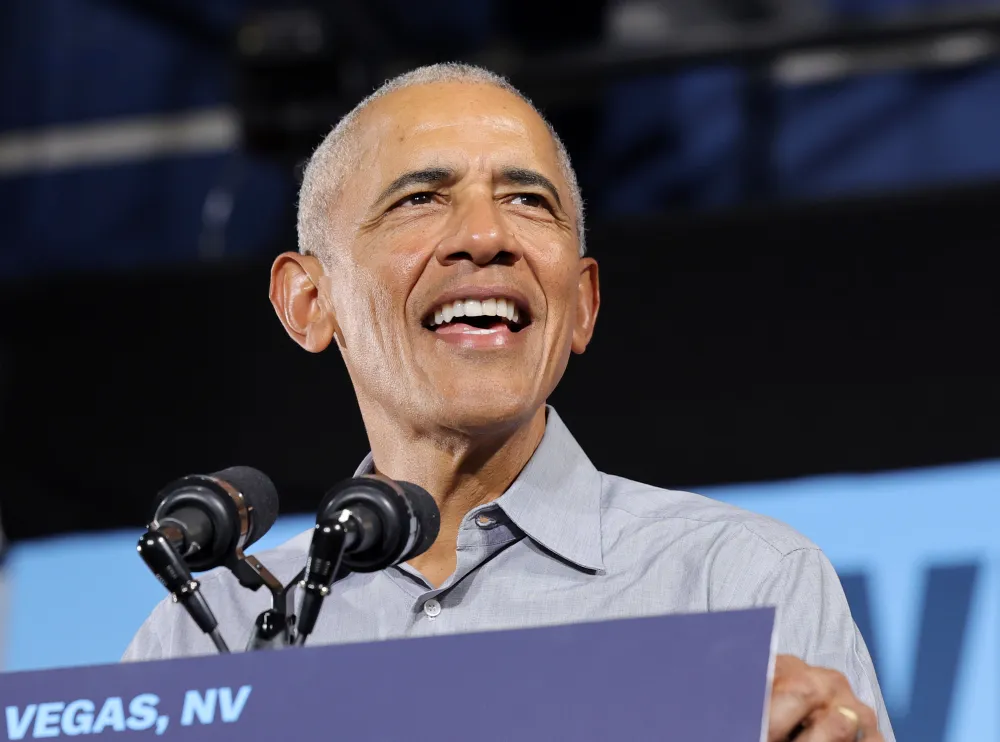 Obama Campaigns With Walz After Backlash Over ‘Arrogant’ Speech for ...
