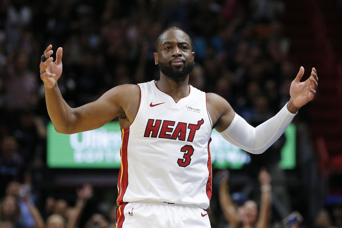 NBA Fans React to Horrific New Dwyane Wade Statue - Newsweek