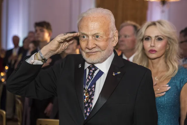 Buzz Aldrin Endorses Donald Trump - Newsweek