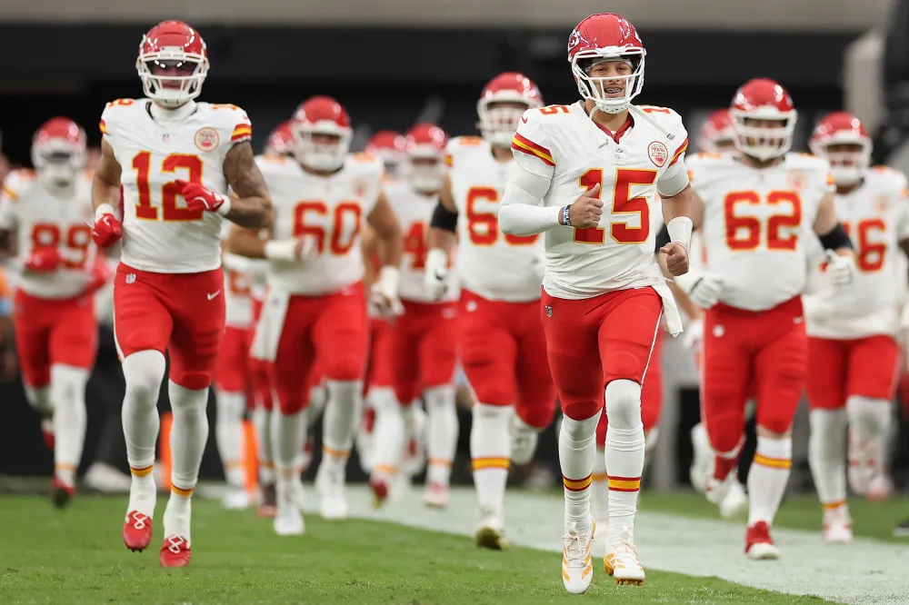 Chiefs TE Jared Wiley Out for Season After Tearing ACL - Newsweek