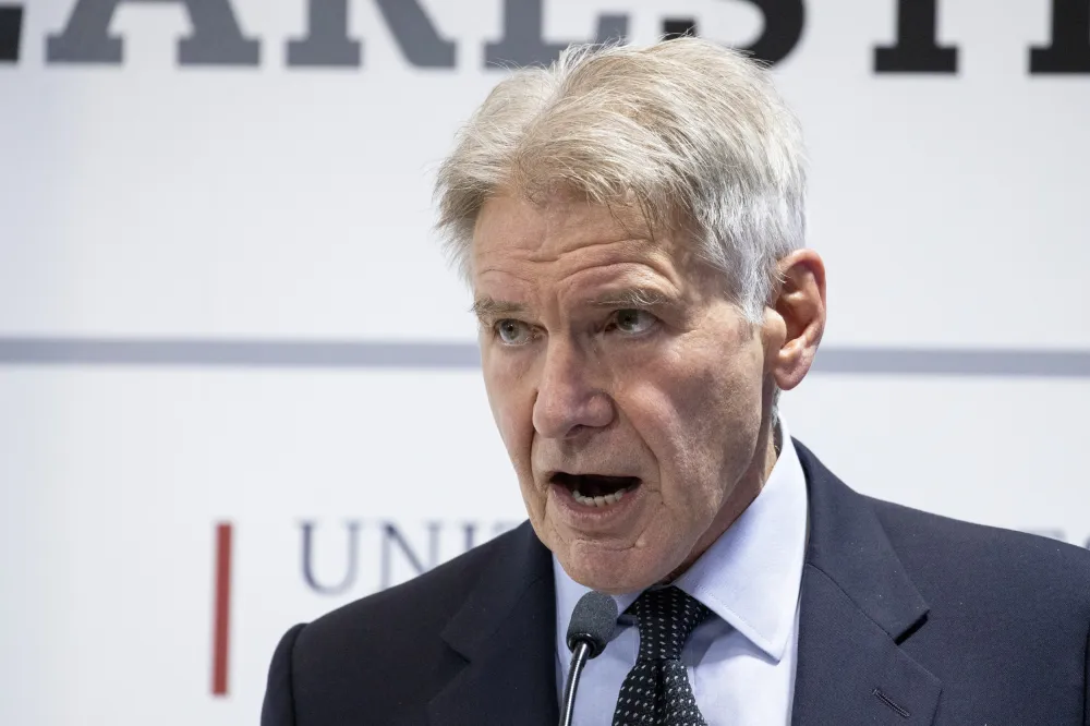 Harrison Ford Announces Presidential Endorsement Days Before Election ...