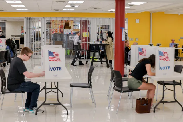 CNN Exit Poll Results: 72% of Americans Unhappy With Way US is Going ...