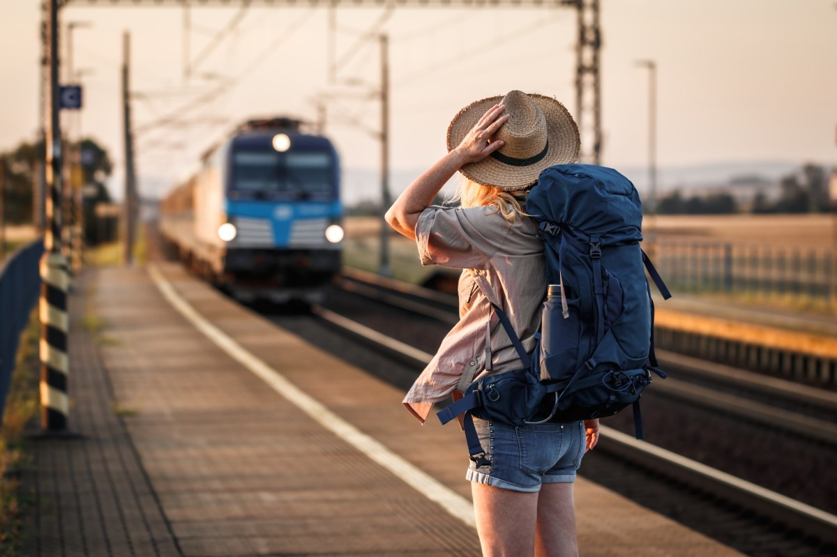 Amtrak Launches 47-Hour Train From Chicago to Miami - Newsweek