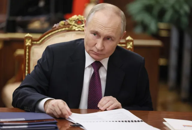 Zelensky Says Putin ‘Despises Human Life’ After Dnipro Strike - Newsweek