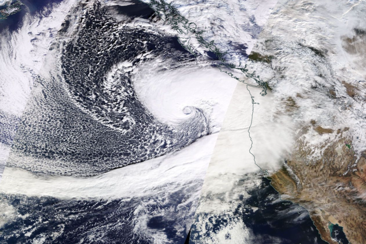 Satellite Images Show Scale of ‘Bomb Cyclone’ Hitting US West Coast ...
