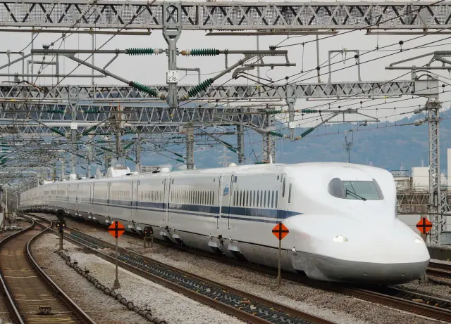 Texas Democrat Pushes for High-Speed Rail Line Between Three Major ...