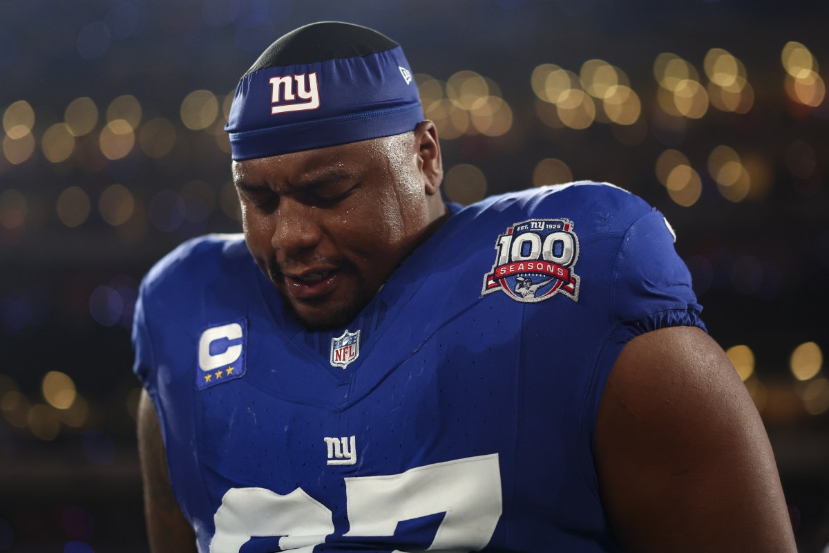 Giants' DT Nearly Pulls Off Incredible Play - Newsweek