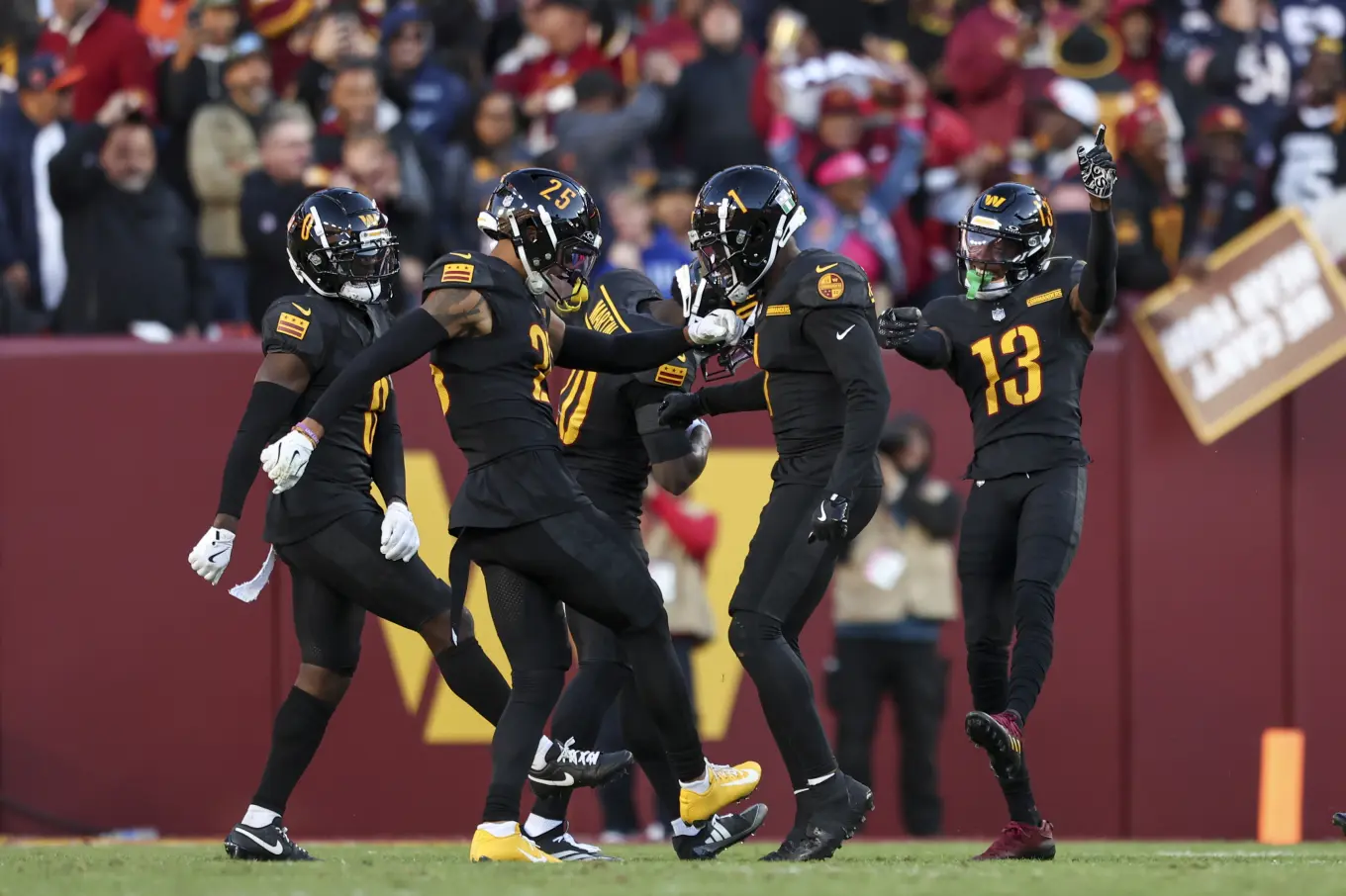 Rams Claim Former First-Round Pick Defensive Star - Newsweek