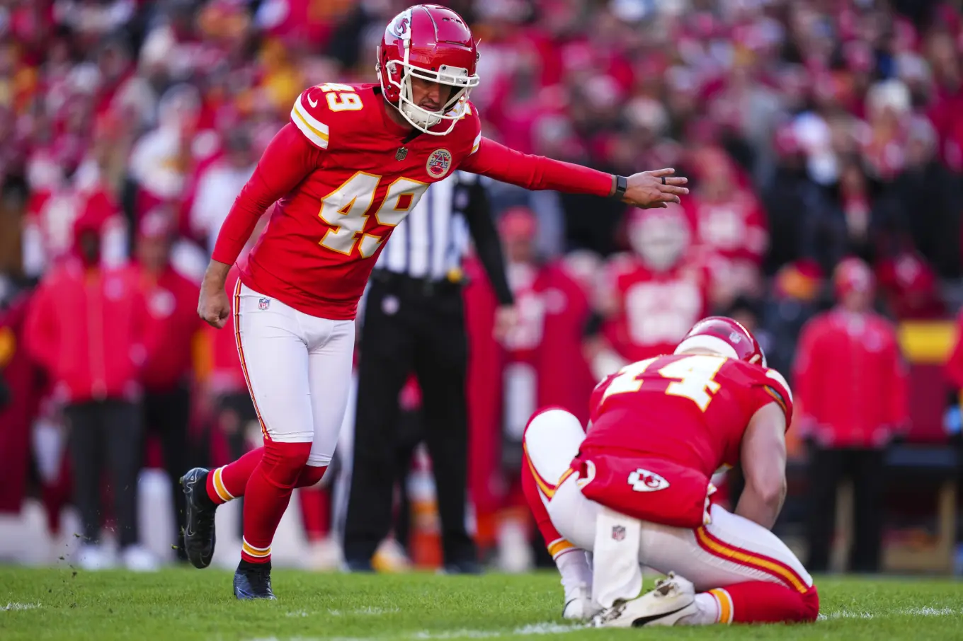 Kansas City Chiefs Will Turn to Third-String Kicker Matthew Wright Against Chargers on 'SNF ...