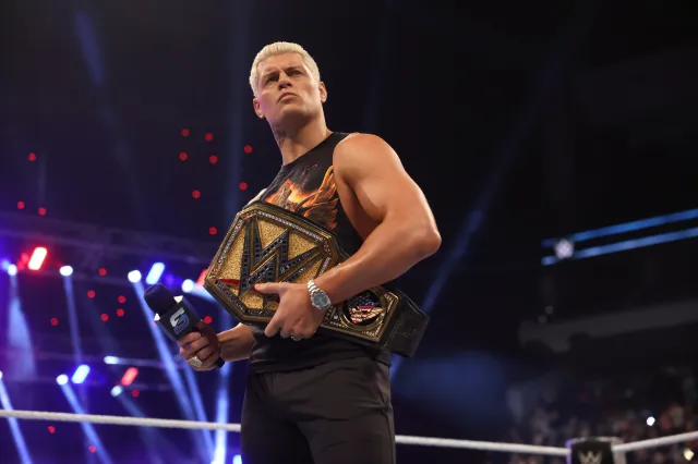 Undisputed WWE Champion Cody Rhodes Hospitalized With Spinal Injury ...
