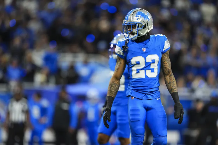 Lions' Carlton Davis III to be Sidelined Indefinitely Due to Broken Jaw ...