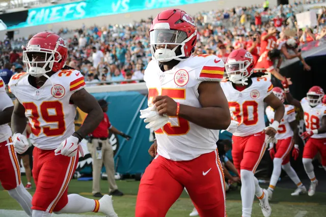 Chiefs RB Clyde Edwards-Helaire Responds After Being Released - Newsweek
