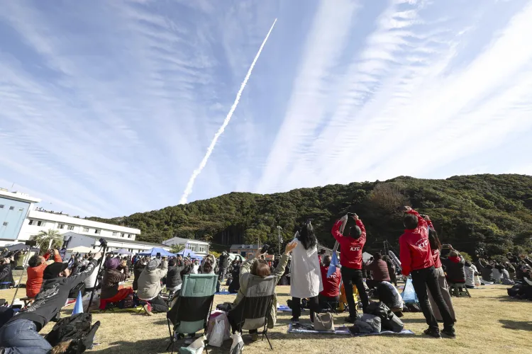 Watch: Japanese Space One Rocket Launch Explodes 60 Miles Up - Newsweek