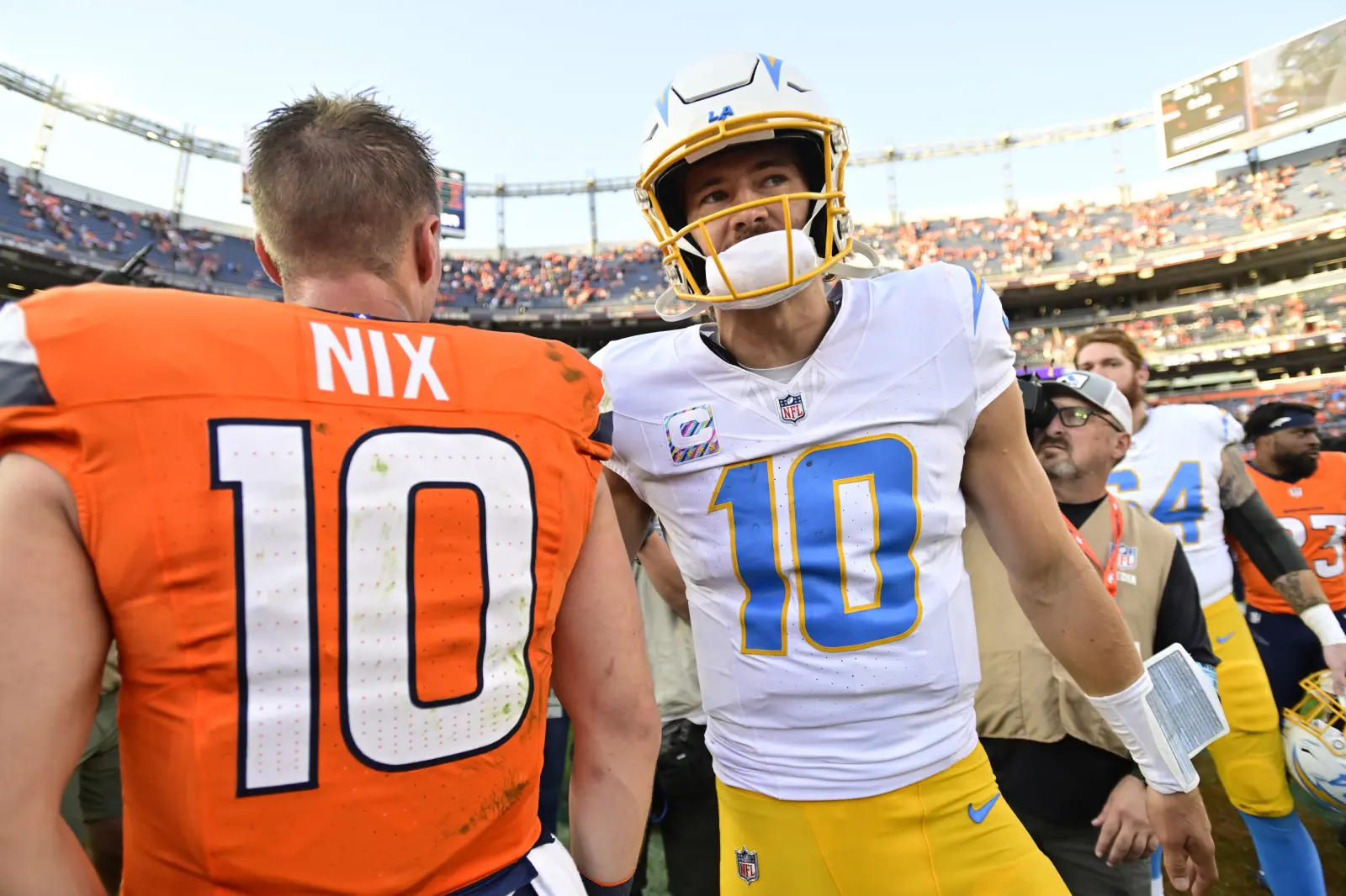 Broncos vs Chargers Expert Predictions for Thursday Night... - Newsweek