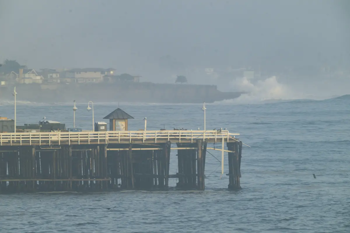 California Pier Collapse Video Shows Santa Cruz Wharf Partially Washed ...