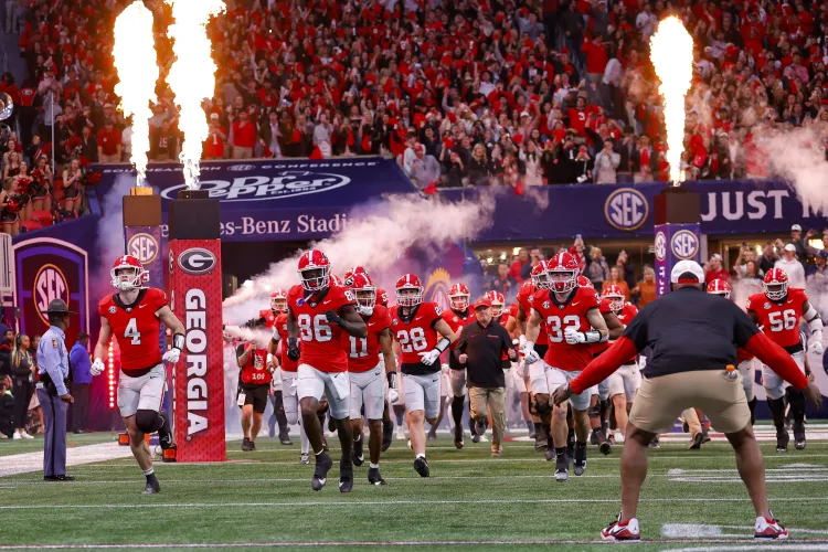 College Football Playoff: Georgia vs Notre Dame Expert Predictions ...