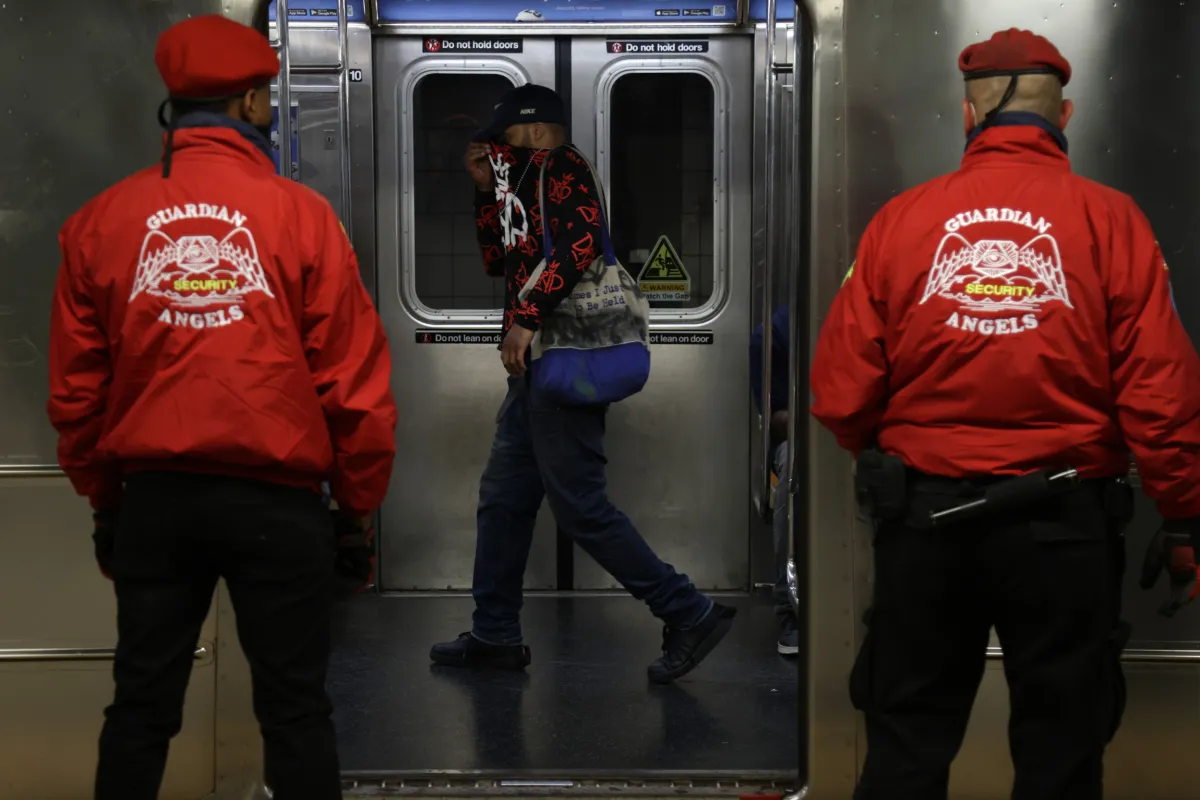 Who Are the Guardian Angels? New York City Group Patrolling Subways ...