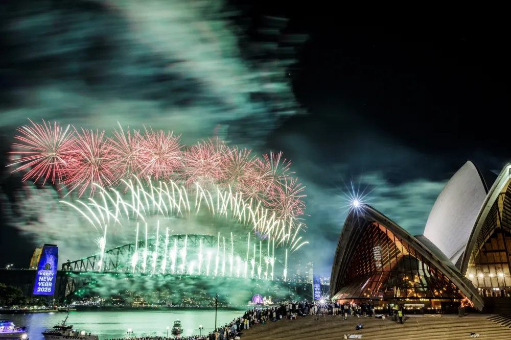 NYE Firework Displays are Bigger and Brighter as Cities Around the ...