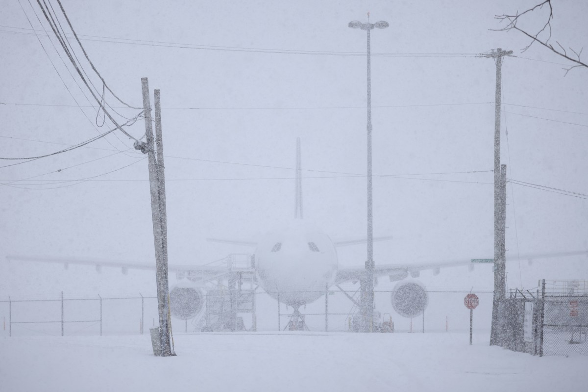 Flight Status Tracker: Winter Storm Sparks Severe Delays, Cancellations ...