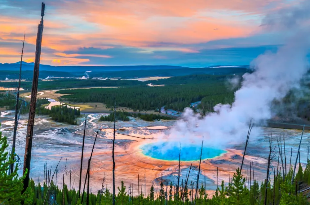 Yellowstone national park News & Latest Pictures From Newsweek.com