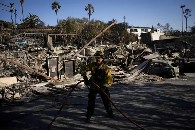 LA Fire Answers: The Truths Behind Viral Conspiracy Theories - Newsweek