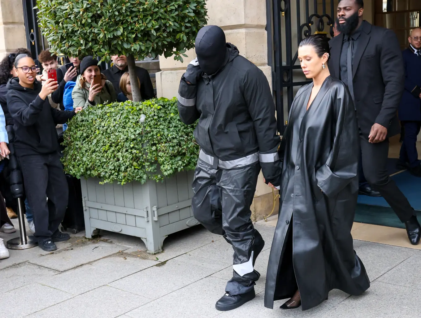 Kim Kardashian's Kids Seen With Dad Kanye West After Reported Long ...