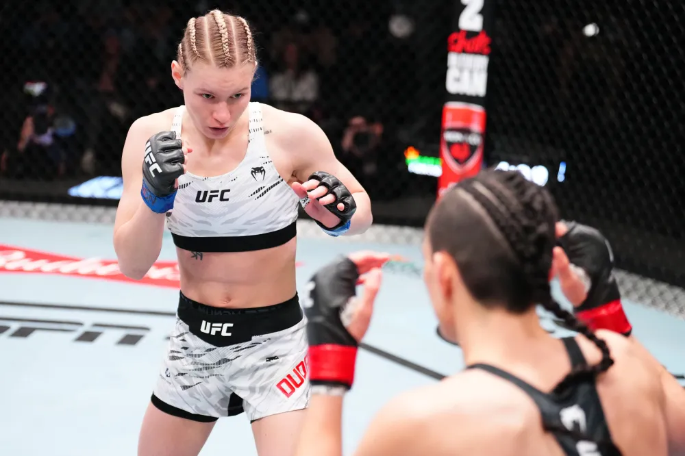 UFC Fighter Victoria Dudakova Issues Apology For Slapping Husband After ...