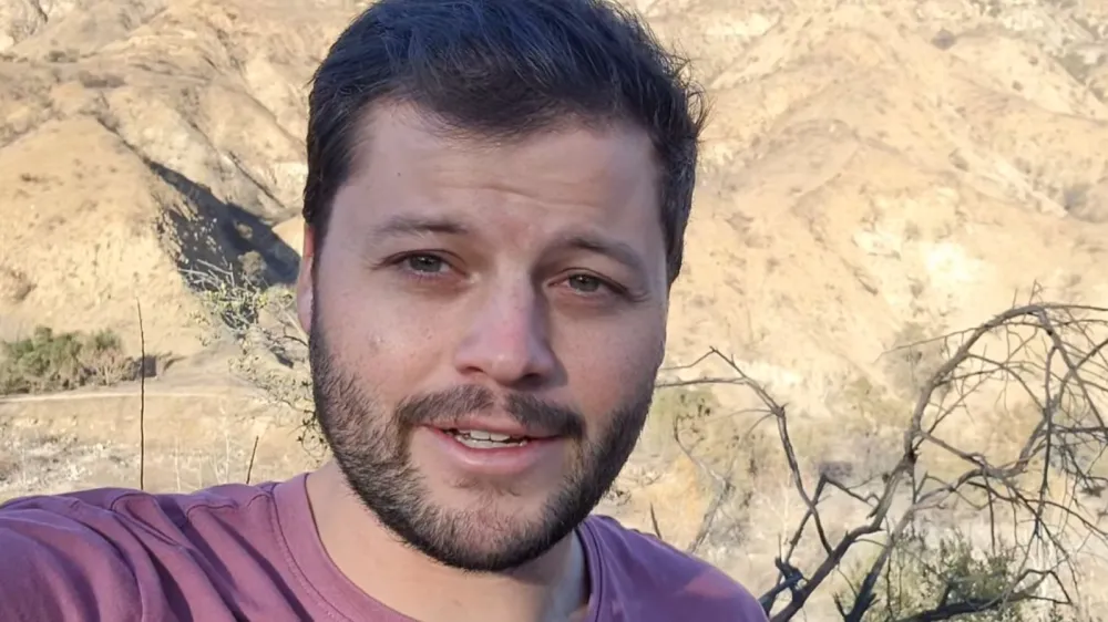 Who Is Edgar McGregor? ‘Hero’ Meteorologist Helped Save Hundreds in LA ...