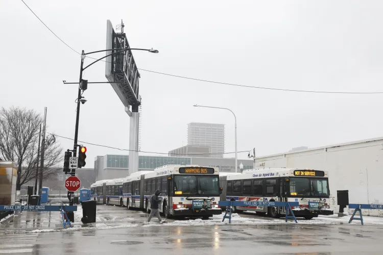 Chicago Faces Colder Temps Amid Hydrologic Warning - Newsweek