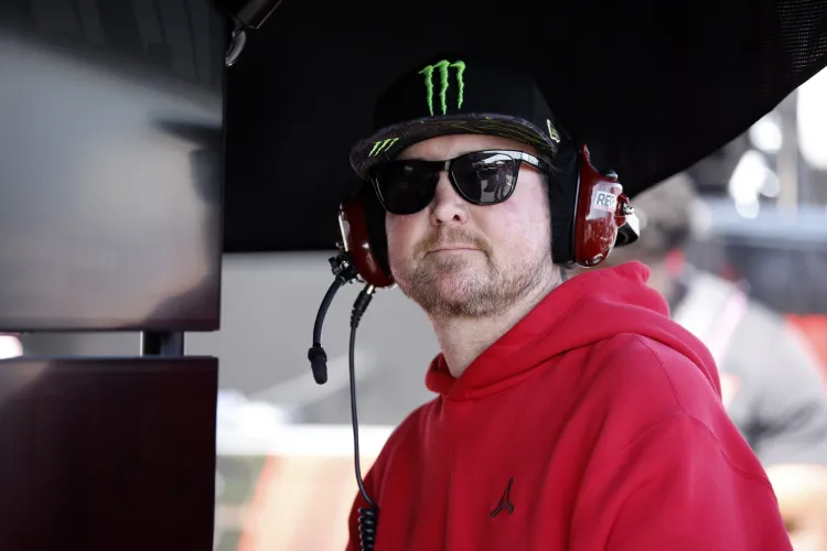 Kurt Busch Announces Racing Return After Horrific 2022 Crash And DWI ...