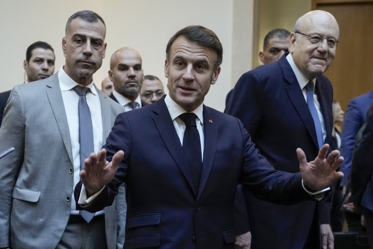 Macron Flies to Lebanon in Bid To Boost Ceasefire Deal - Newsweek