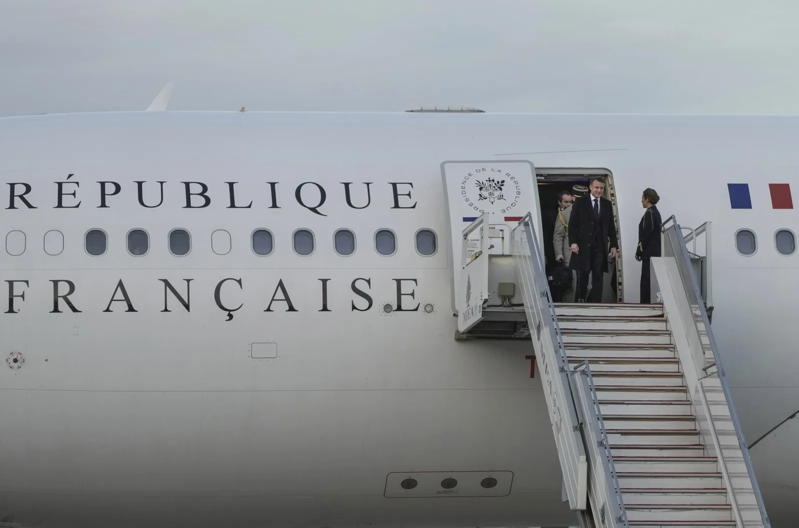 Macron Flies to Lebanon in Bid To Boost Ceasefire Deal - Newsweek