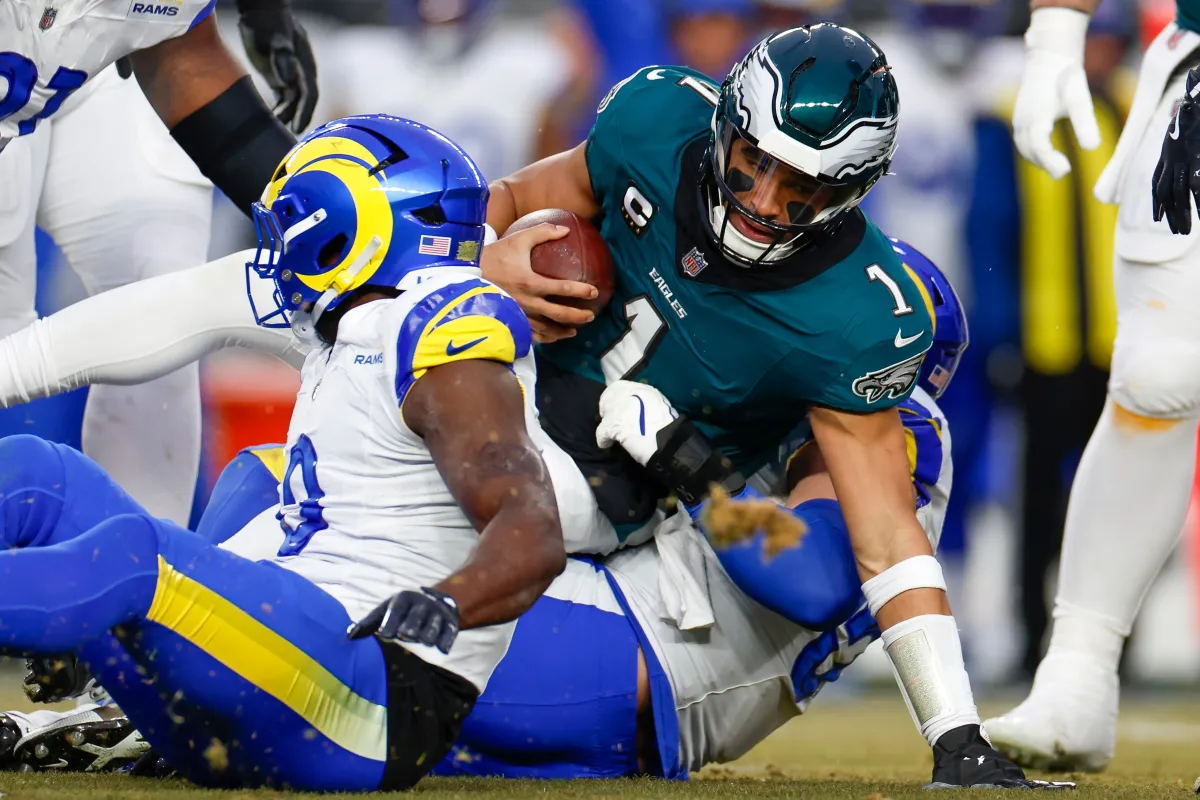 Eagles' Jalen Hurts Exits Divisional Game vs Rams With Apparent Leg ...