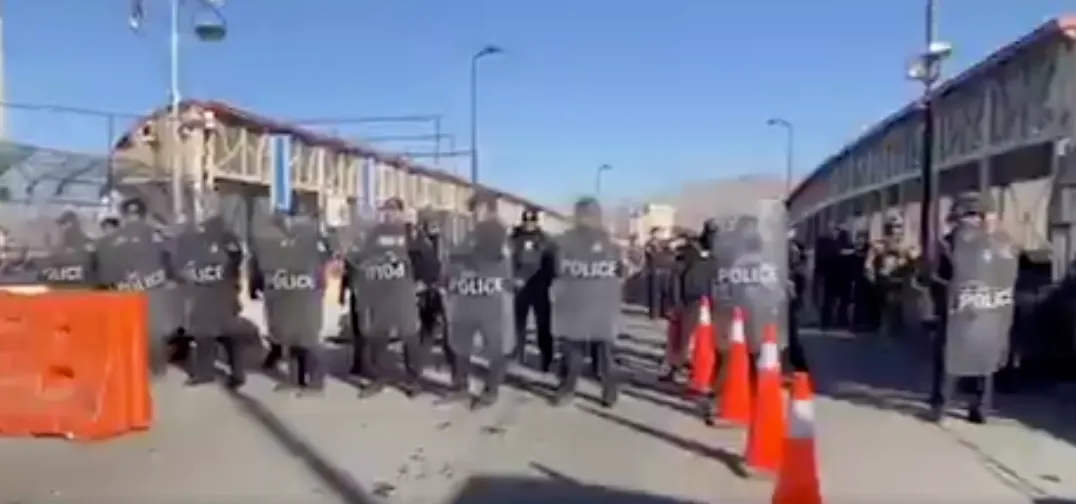 Video Shows Riot Police Amassing at Border As Trump Sworn In - Newsweek