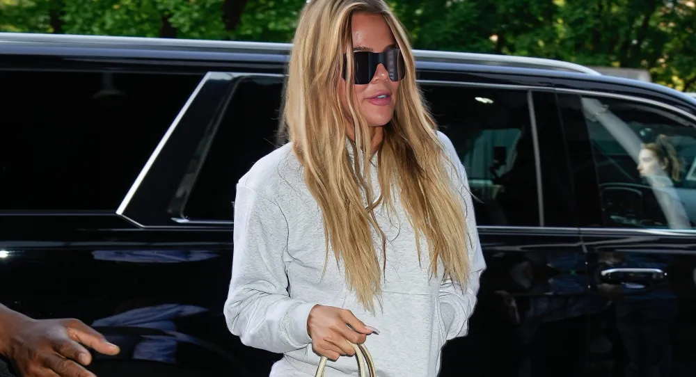 Khloe Kardashian Gives Rare Update on Dating Life - Newsweek